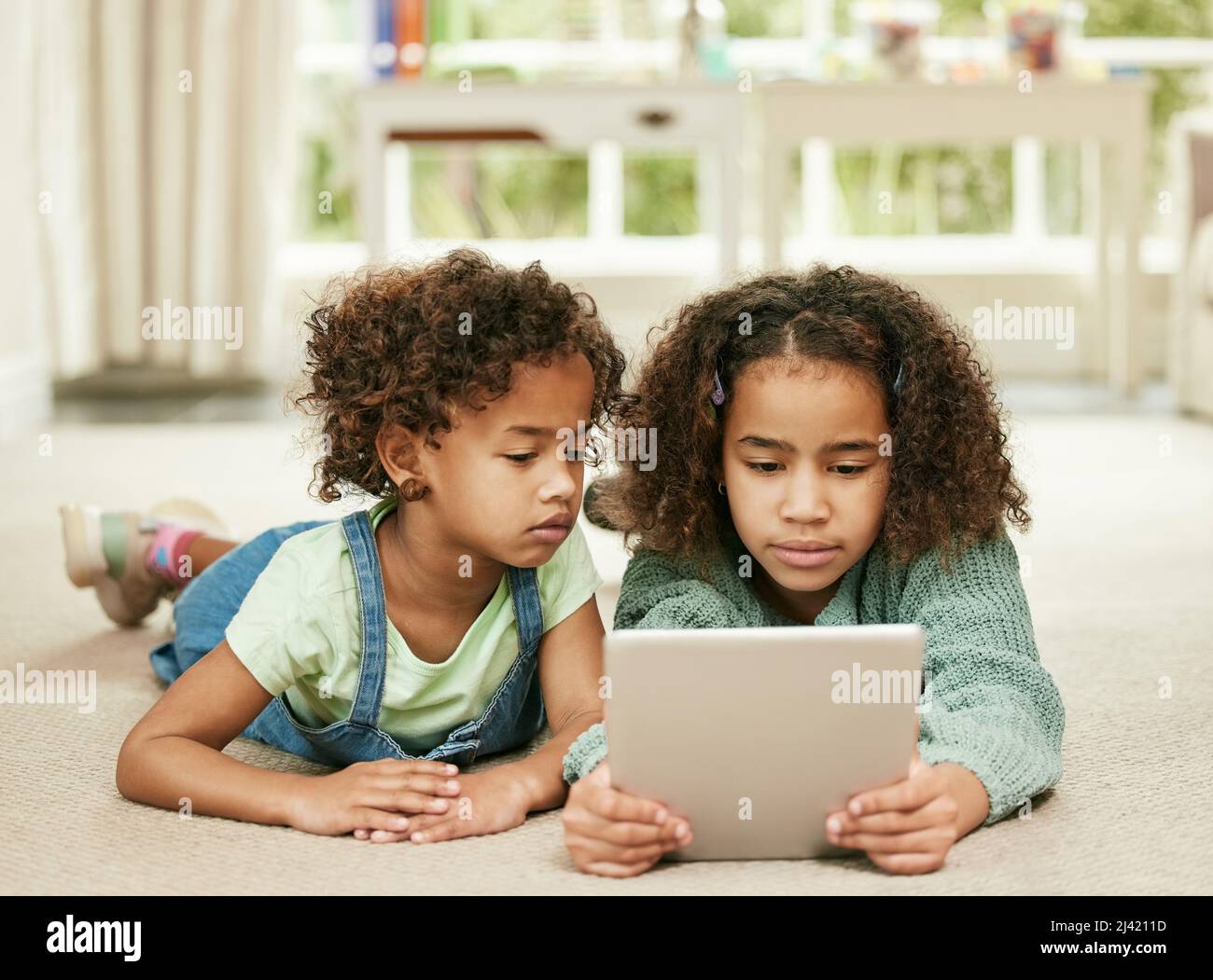 Glued to screen hi-res stock photography and images - Alamy
