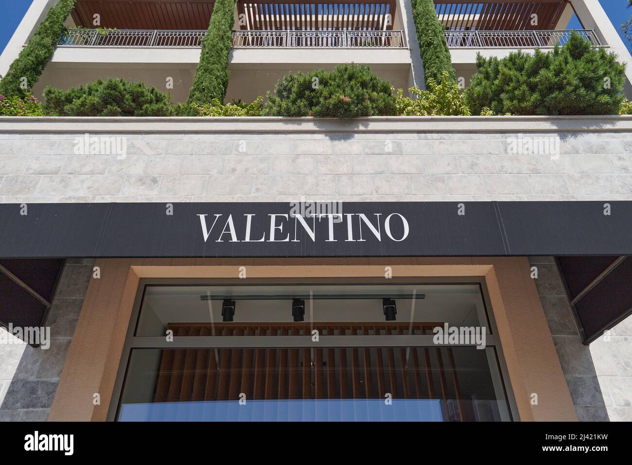 TIVAT, MONTENEGRO - JULY 15, 2021: Boutique Valentino in the luxurious ...