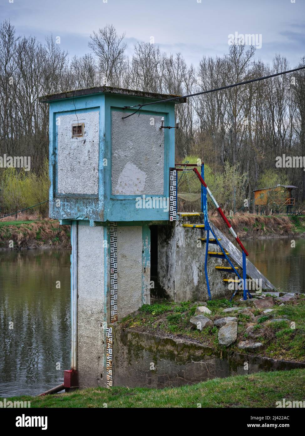 A small bizarre house by the Morava river for level measurement ...