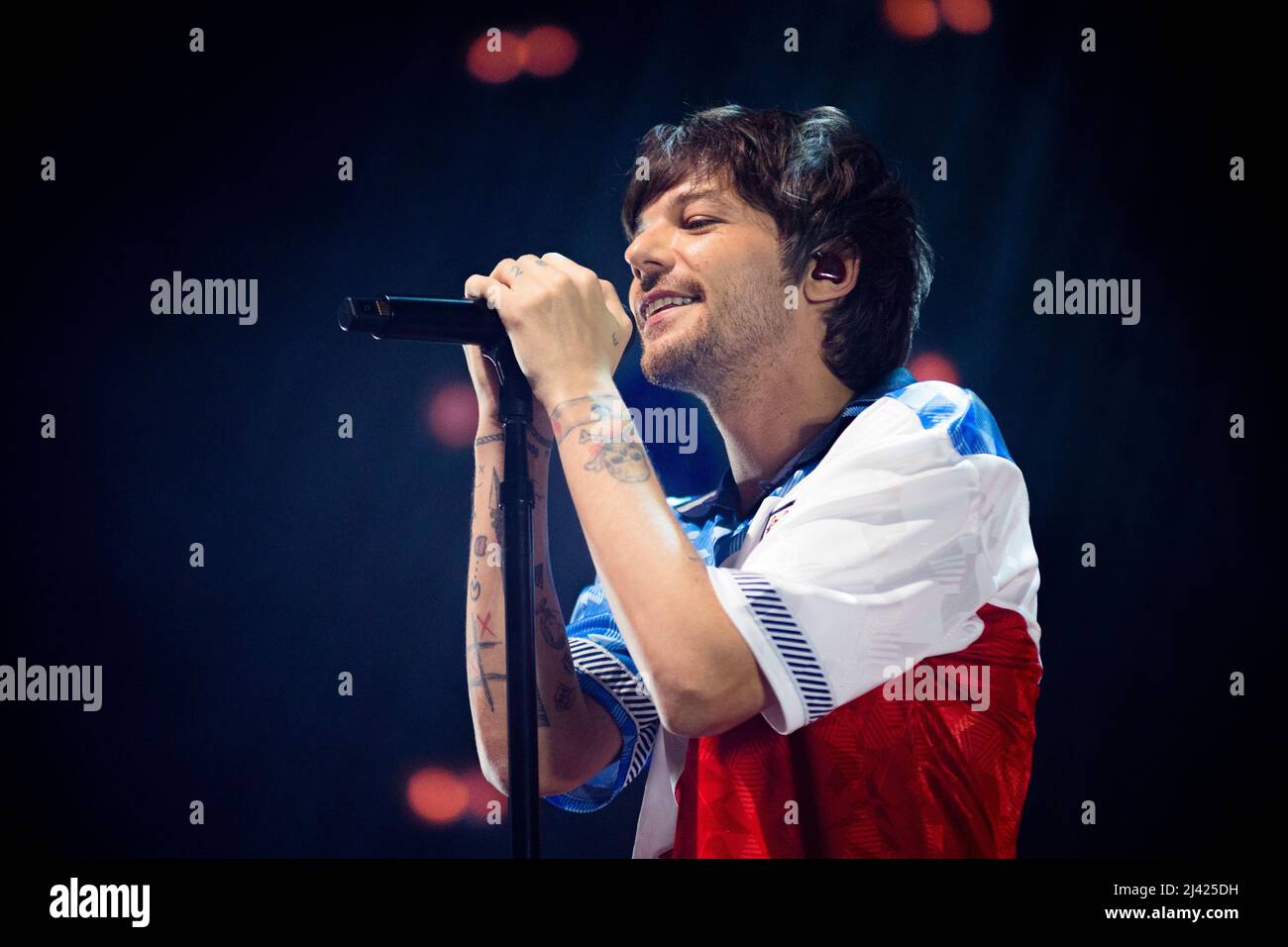Louis Tomlinson live concert at Mediolanum Forum. (Photo by Andrea ...