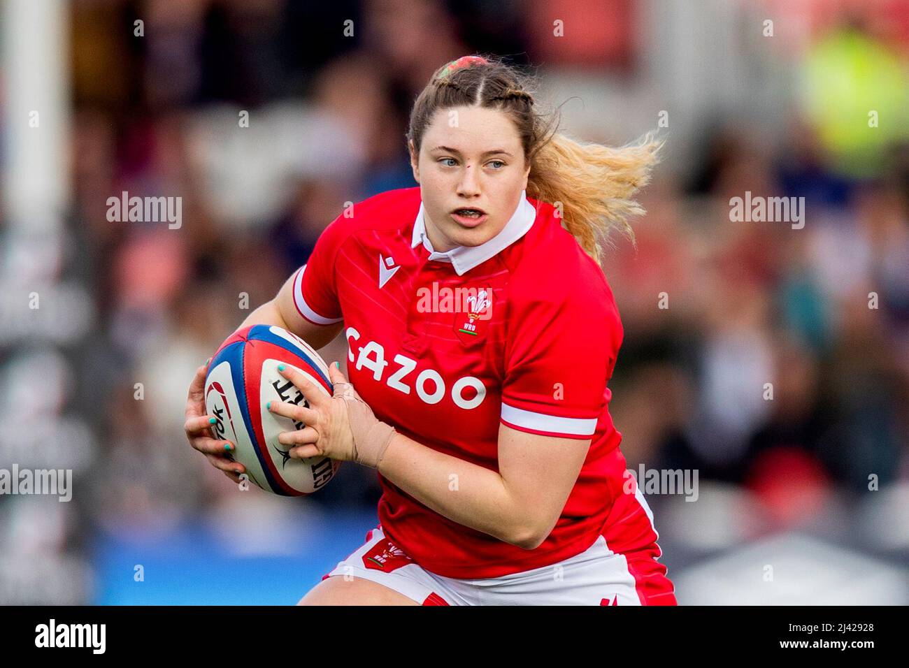 Wales Women Gwen Crabb during the TikTok Women's Six Nations match at ...
