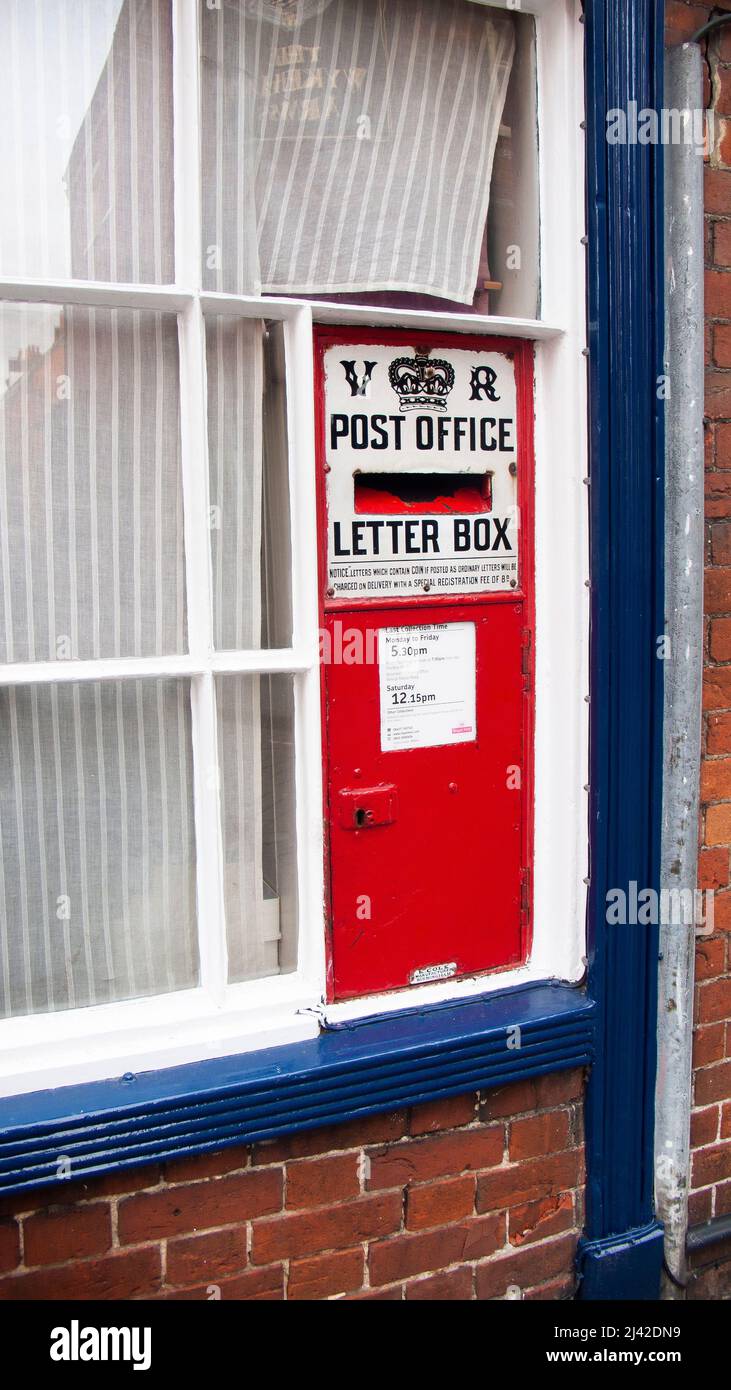 Queen victoria postal box Stock Photo - Alamy