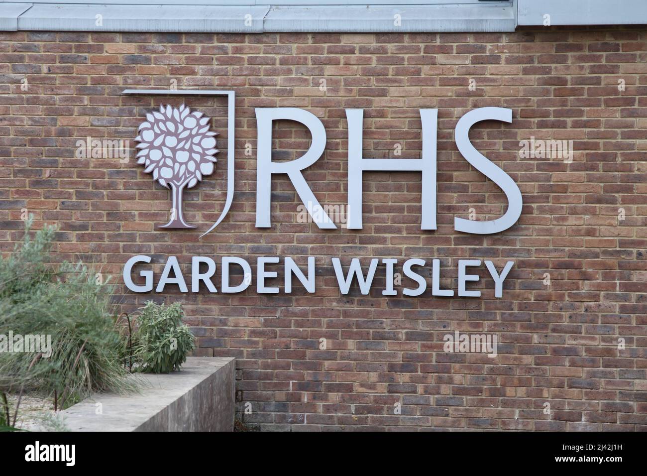 Rhs garden wisley rhs garden wisley logo hi-res stock photography and ...