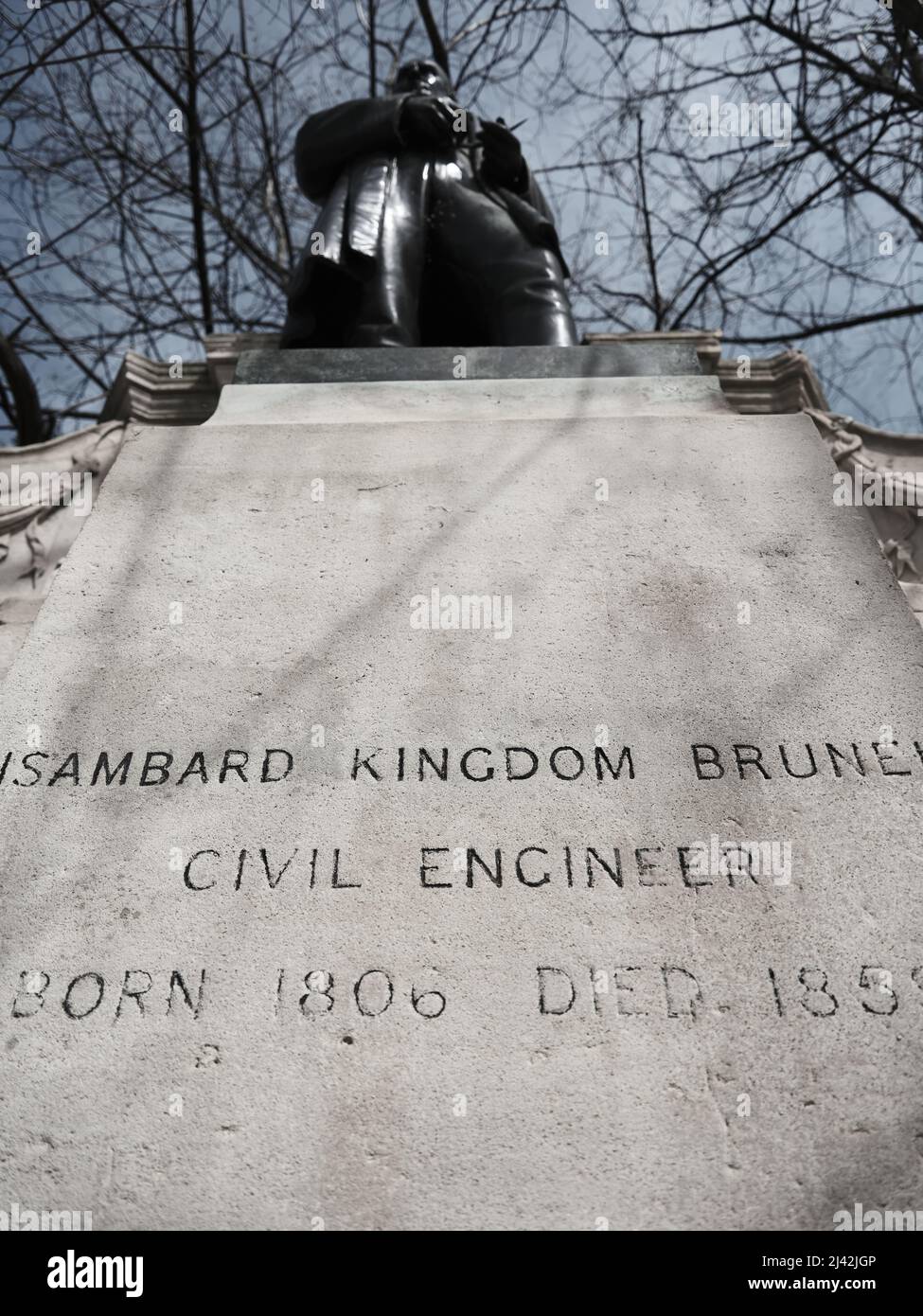 Brunel monument hi-res stock photography and images - Alamy