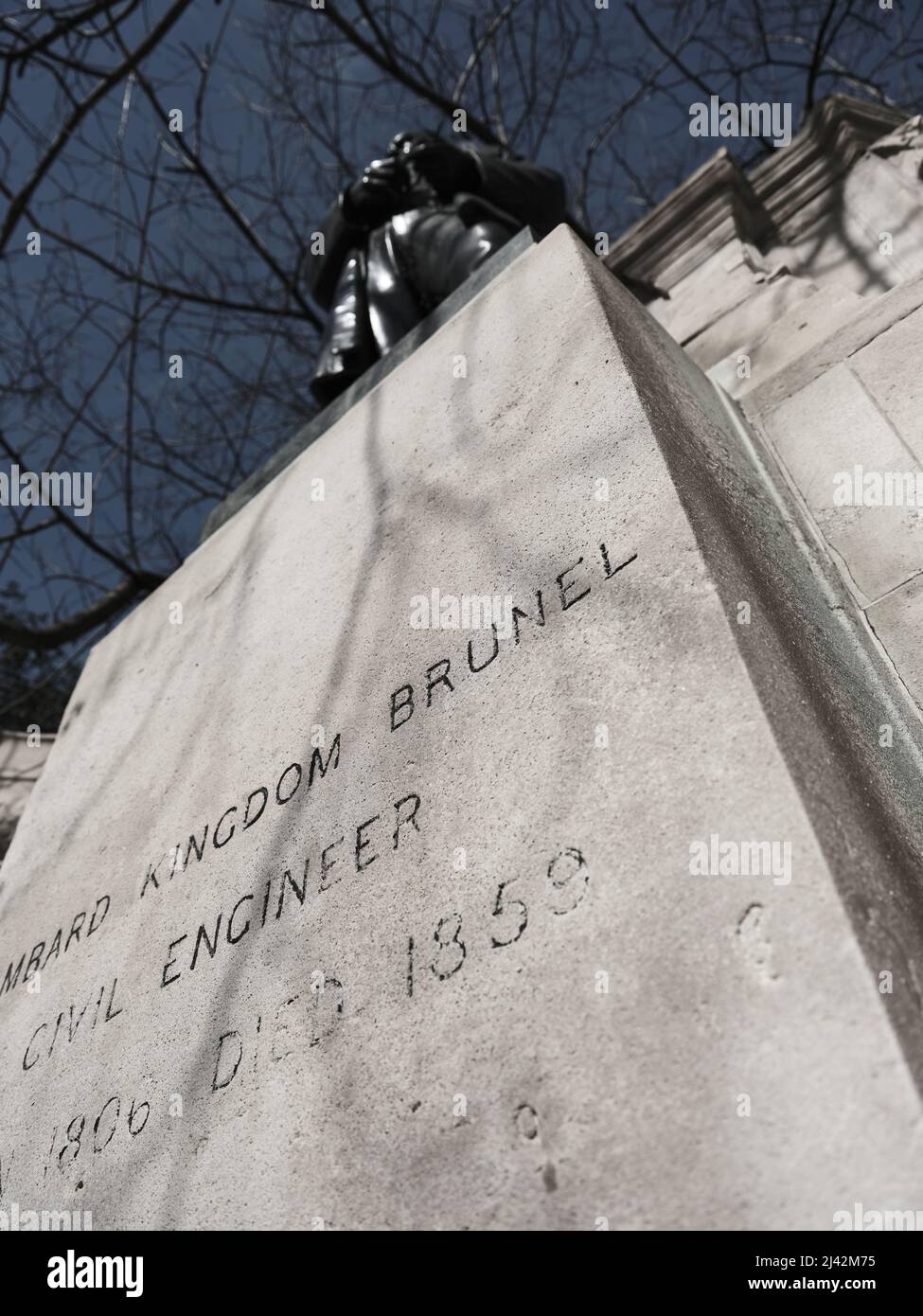 Brunel monument hi-res stock photography and images - Alamy