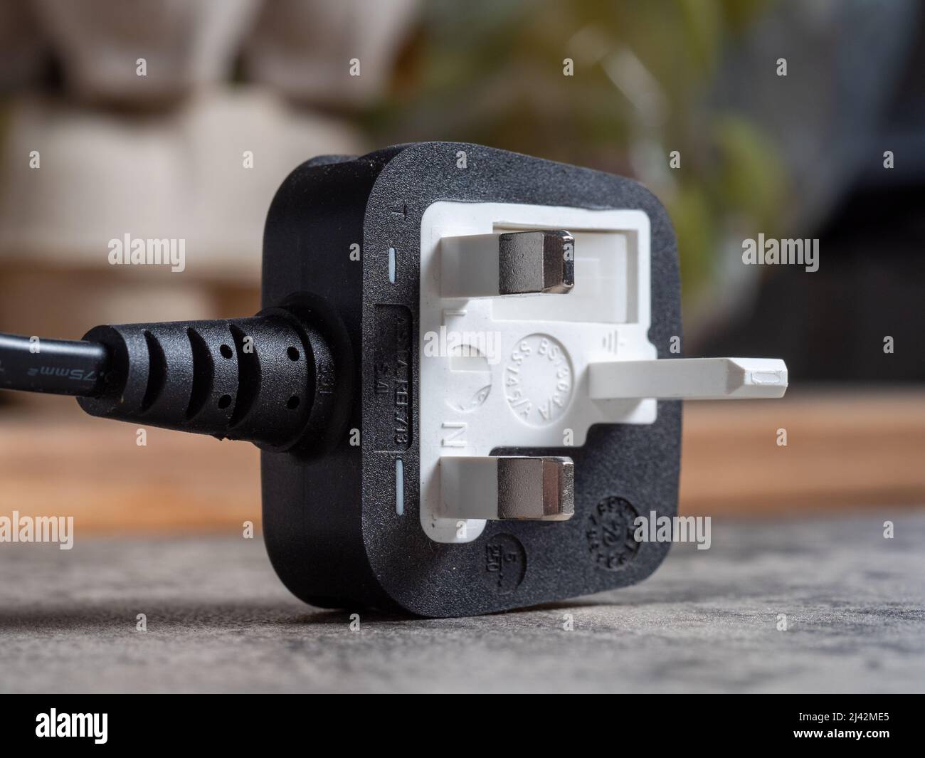 3 pin electrical plug uk hi-res stock photography and images - Alamy