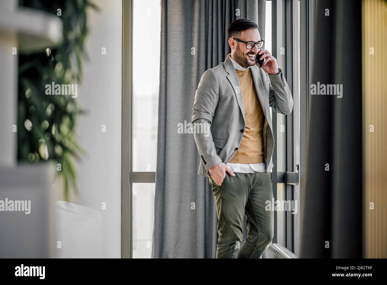 Loud laughing call hi-res stock photography and images - Alamy