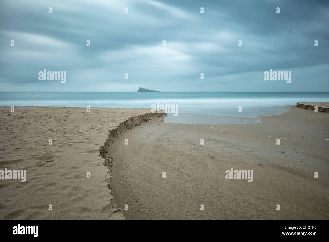 Slow exposure coastal art photography of Benidorm Island, L'illa de ...