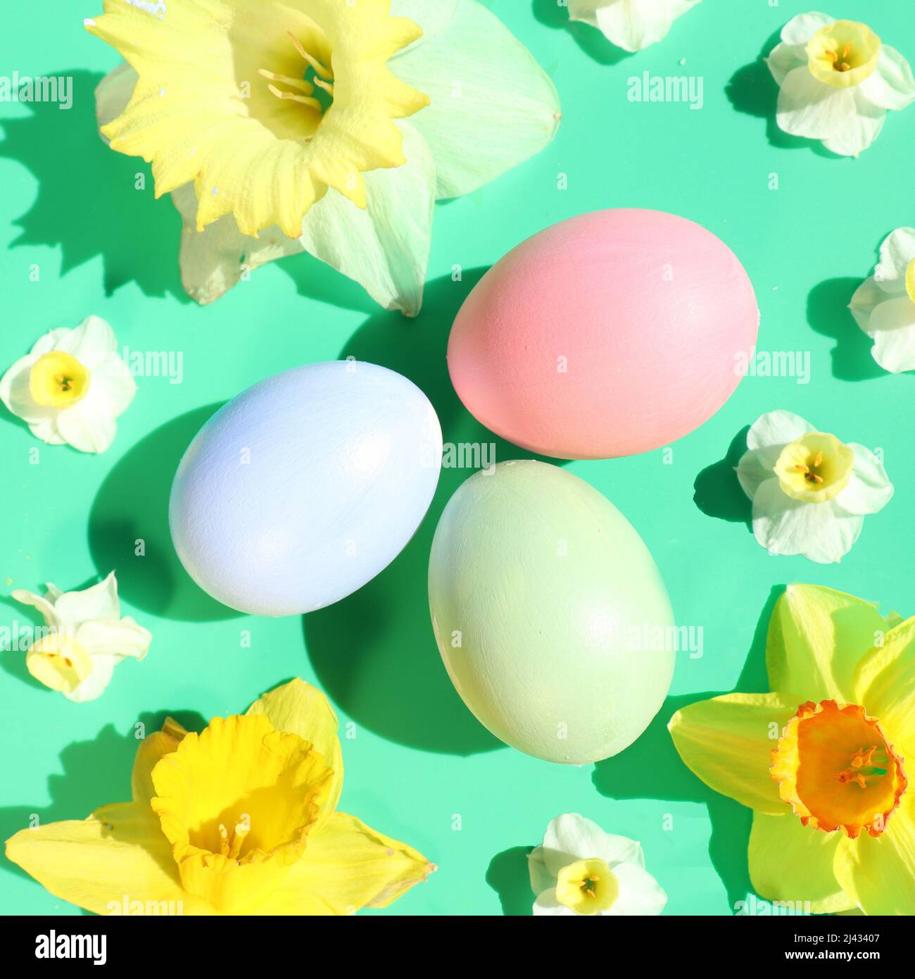 Pastel easter egg hi-res stock photography and images - Alamy