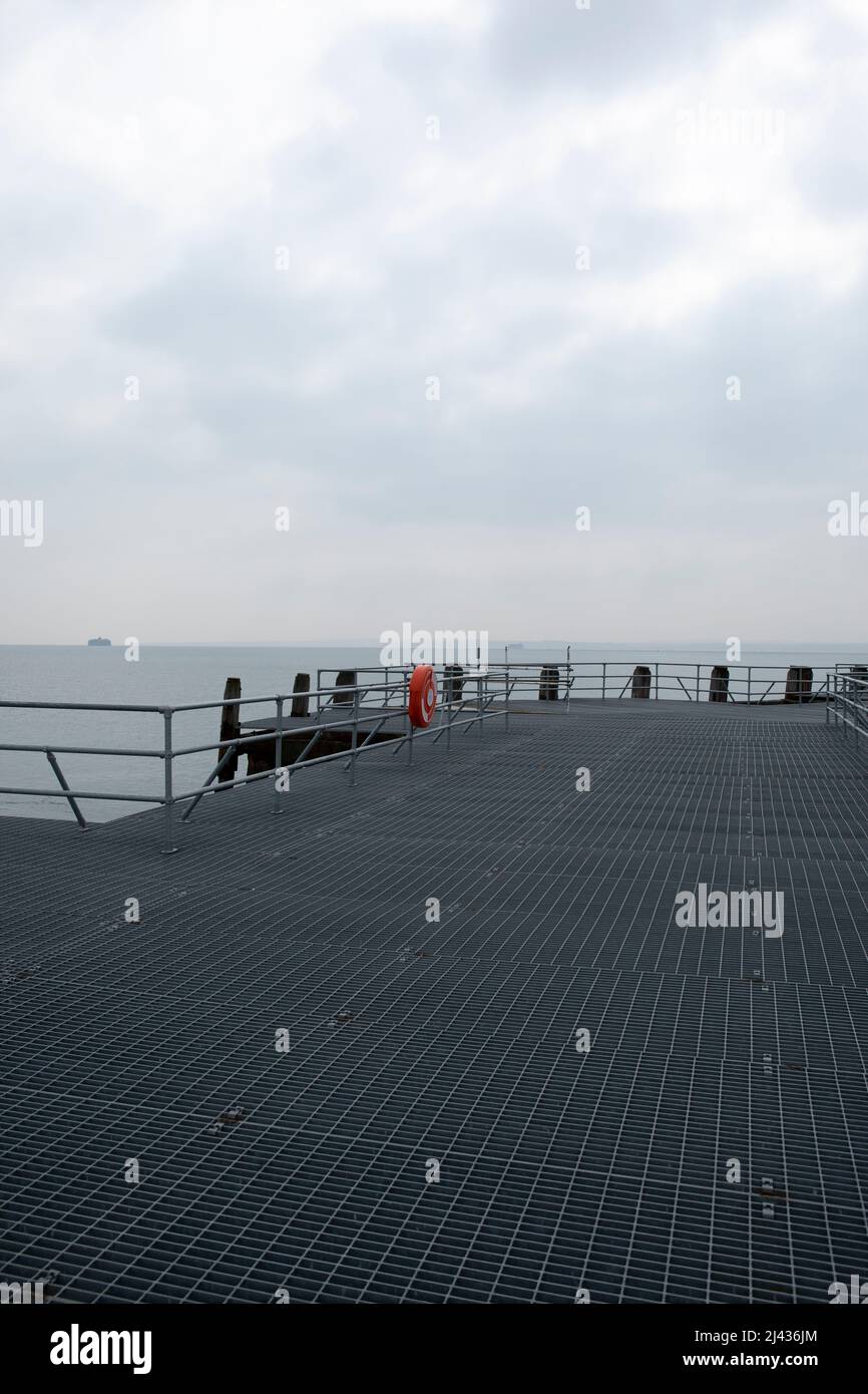 Changing the platform hi-res stock photography and images - Alamy