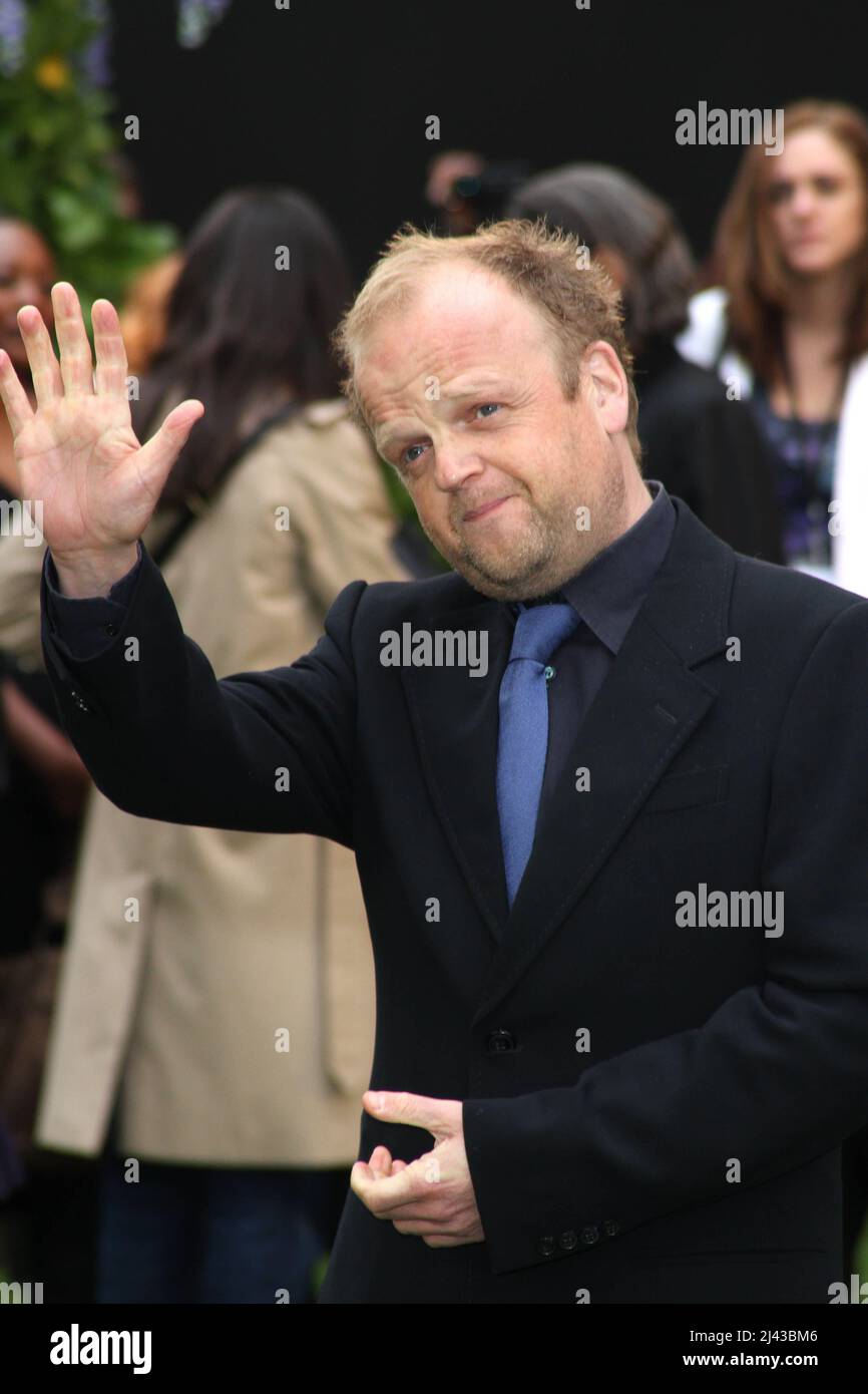 London - Toby Jones at the World Premiere of 'Snow White and the ...