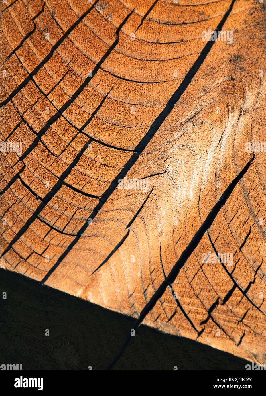 Black edge lines hi-res stock photography and images - Alamy