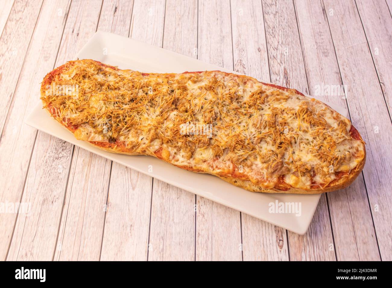 The panini or panino is a variety of sandwich of Italian origin, which ...