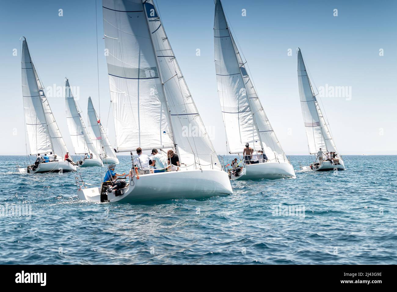 Sail boats start line hi-res stock photography and images - Alamy