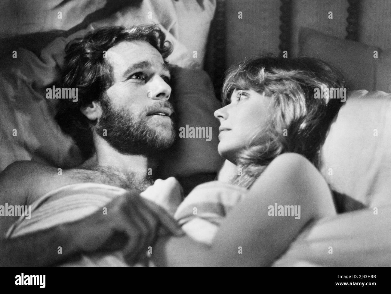 Ryan O'Neal, Shelley Long, on-set of the Film, "Irreconcilable ...