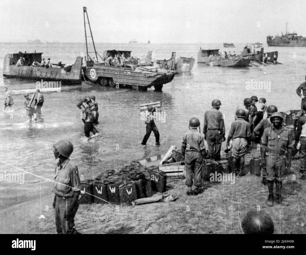 1940s military trucks hi-res stock photography and images - Alamy