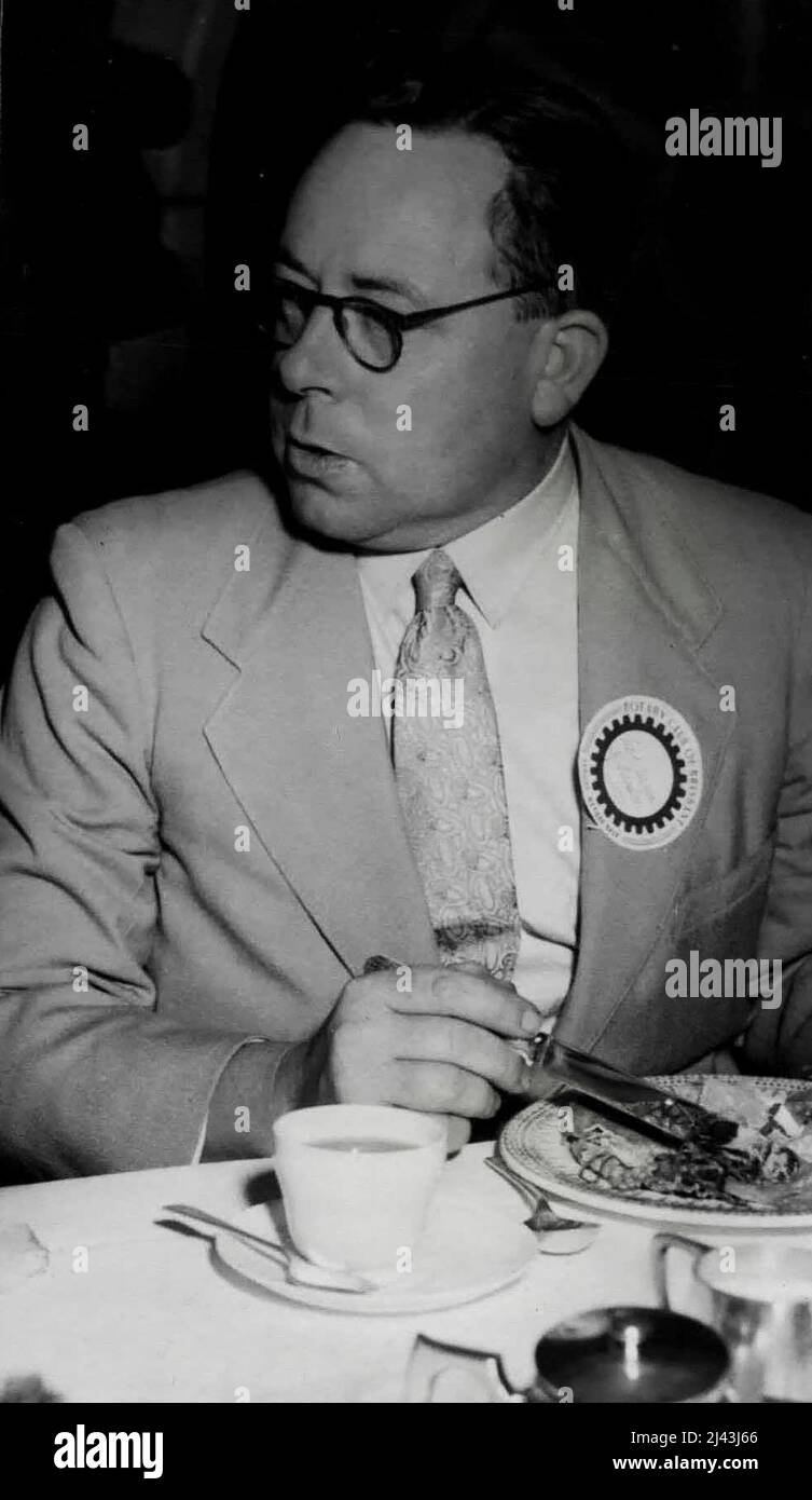 The lord mayor mr frank e roberts hi-res stock photography and images ...