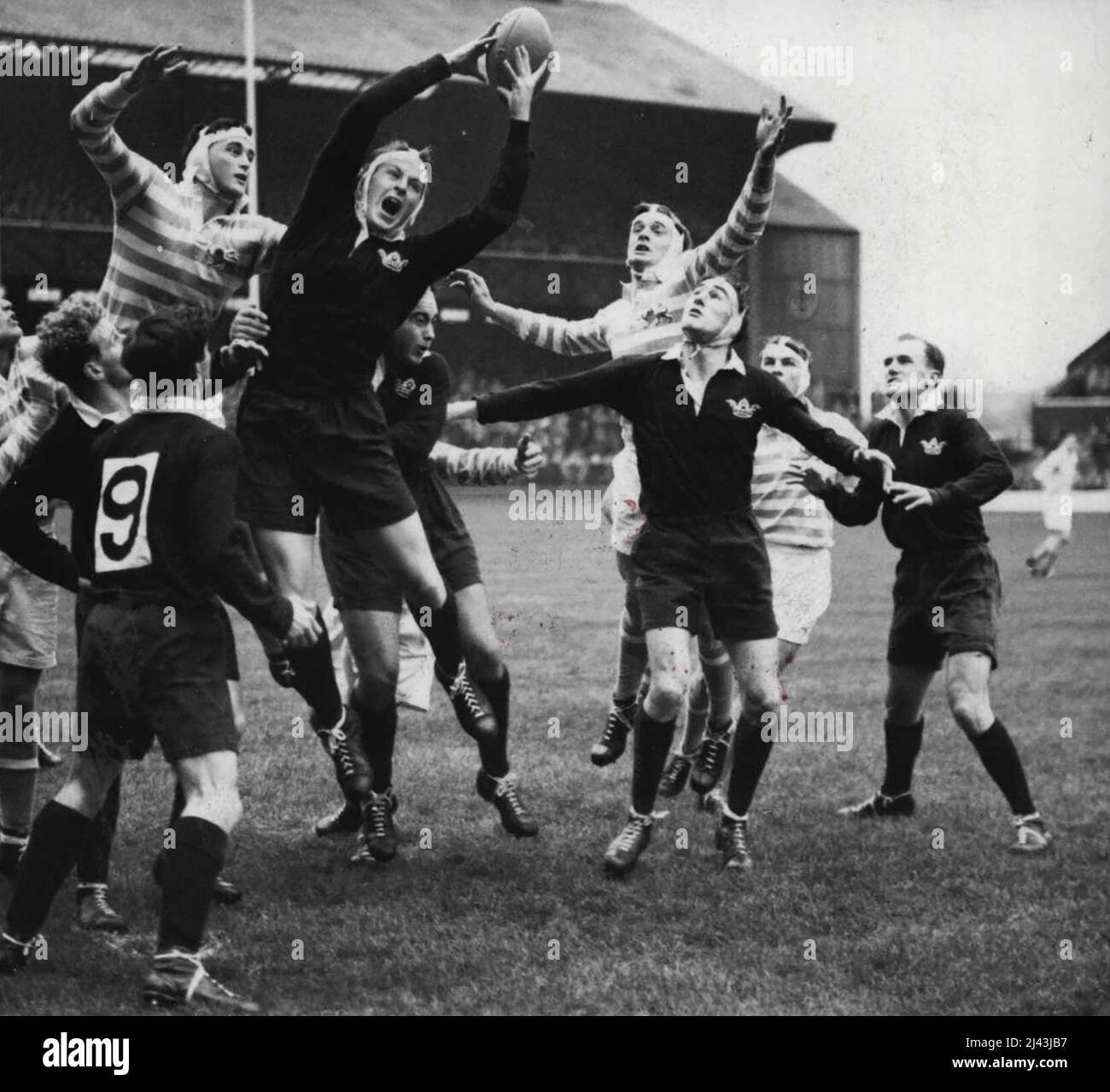 Historical rugby players hi-res stock photography and images - Alamy