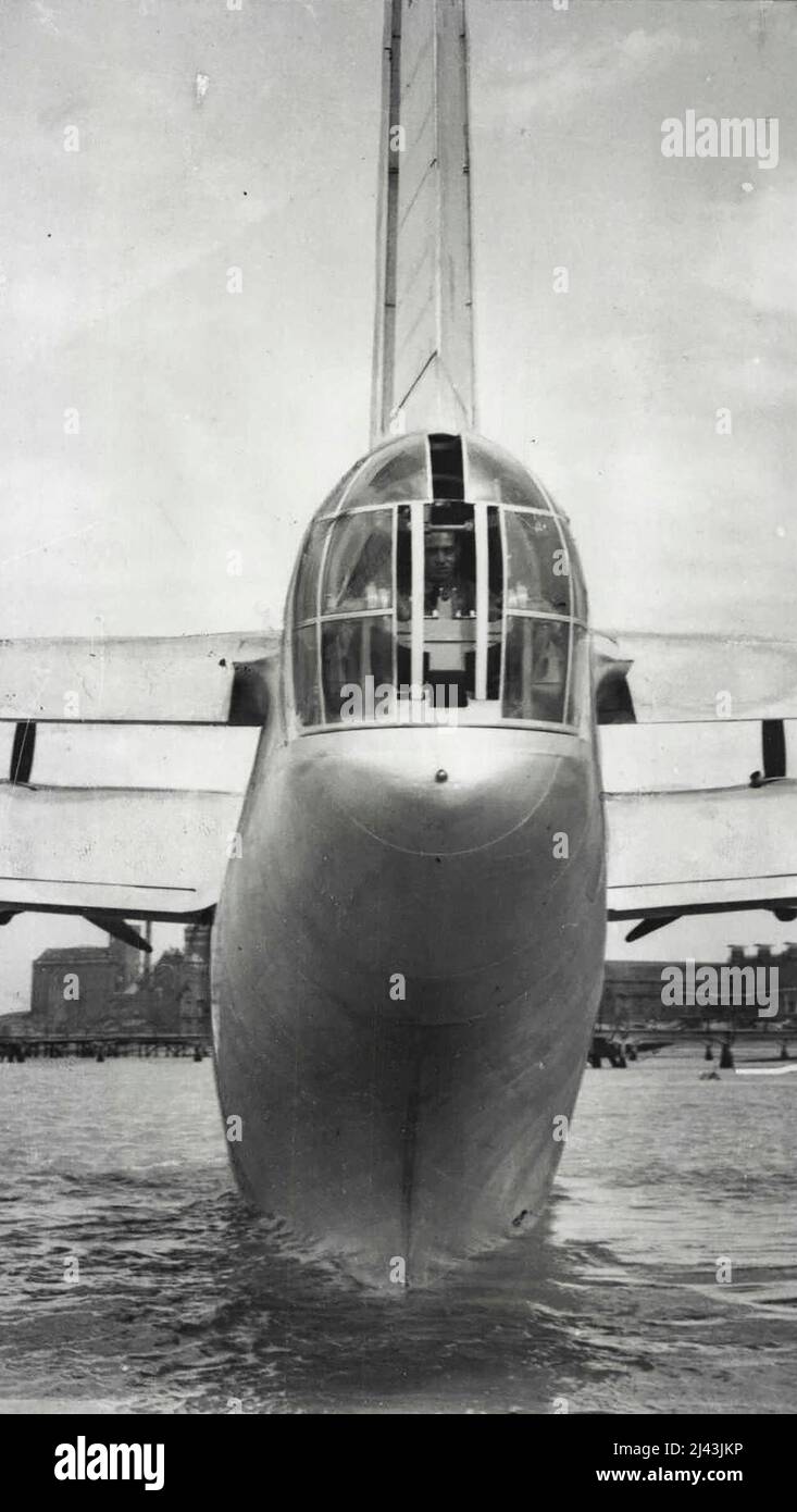 New Giant Flying Boas For Royal Air Force -- A close-up of the ...