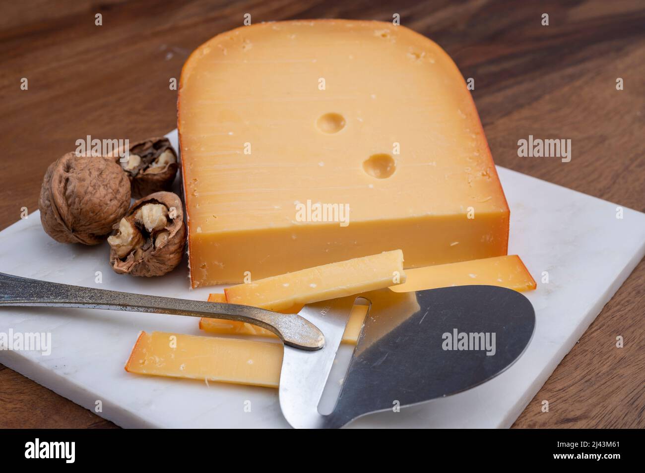 Beemster cow hi-res stock photography and images - Alamy