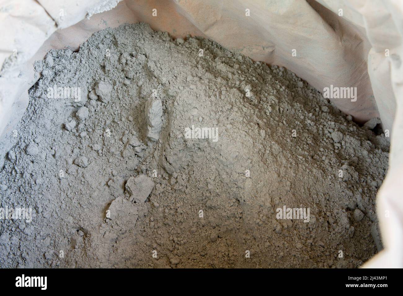 Cement powder hi-res stock photography and images - Alamy