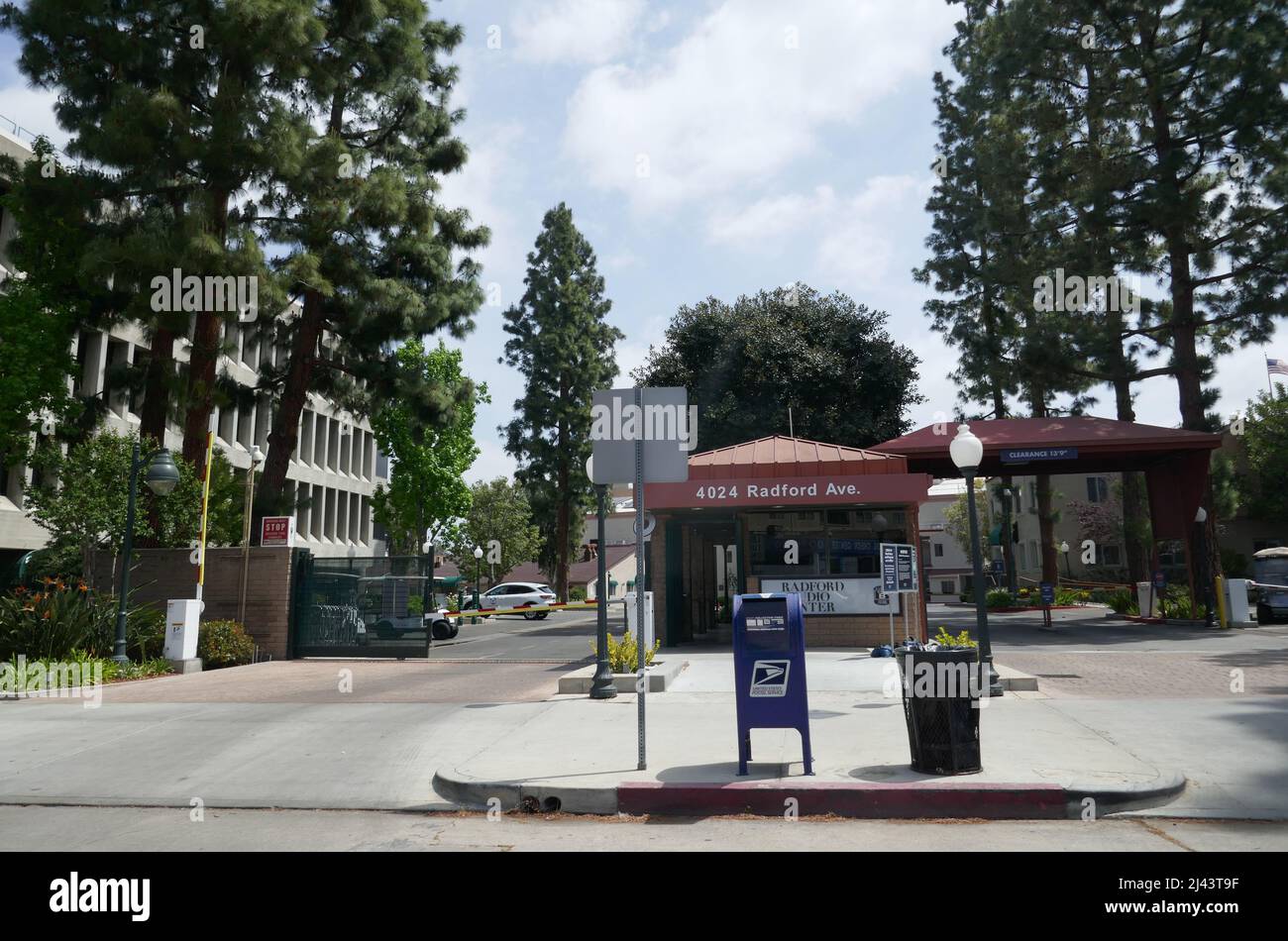 Studio City, California, USA 10th April 2022 A general view of ...