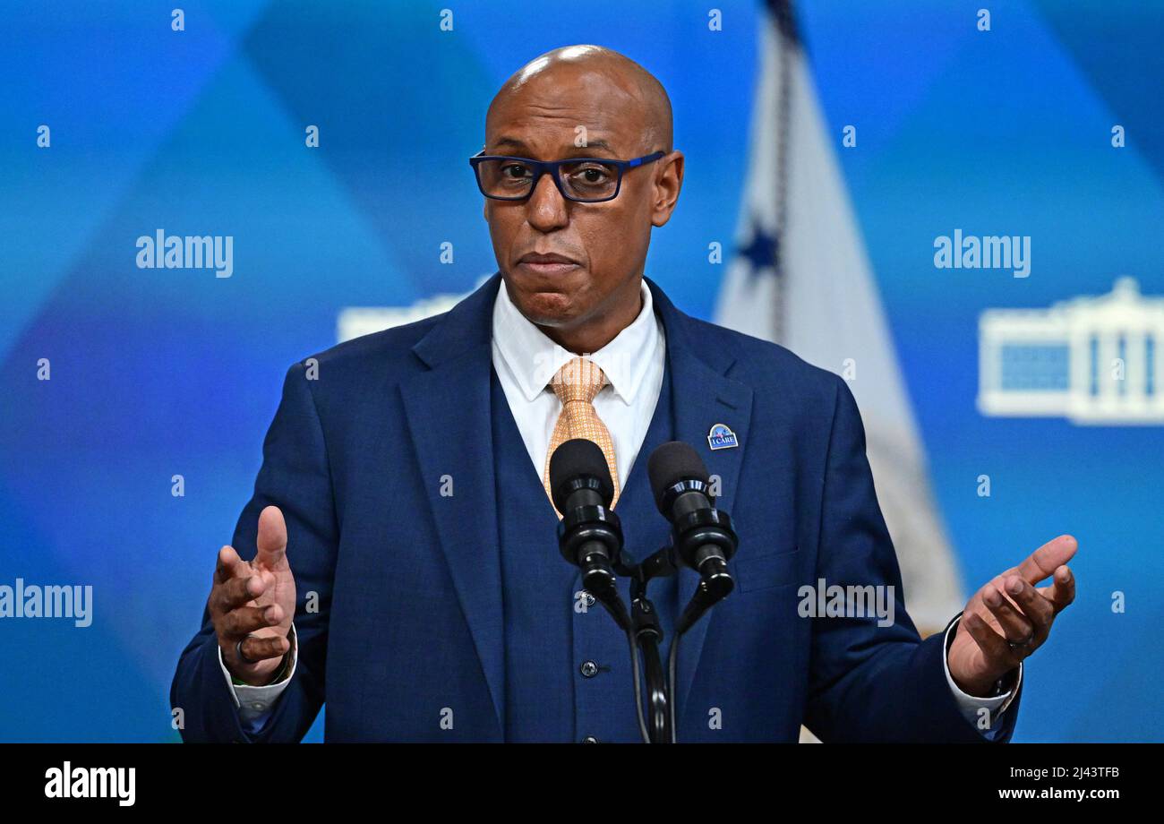 Donald remy hi-res stock photography and images - Alamy