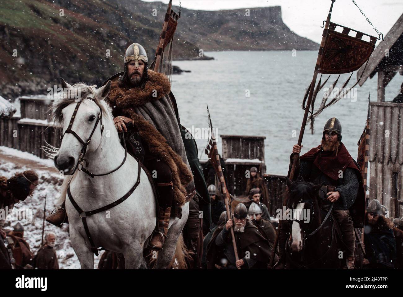 THE NORTHMAN, left: Ethan Hawke, 2022. ph: Aidan Monaghan / © Focus ...