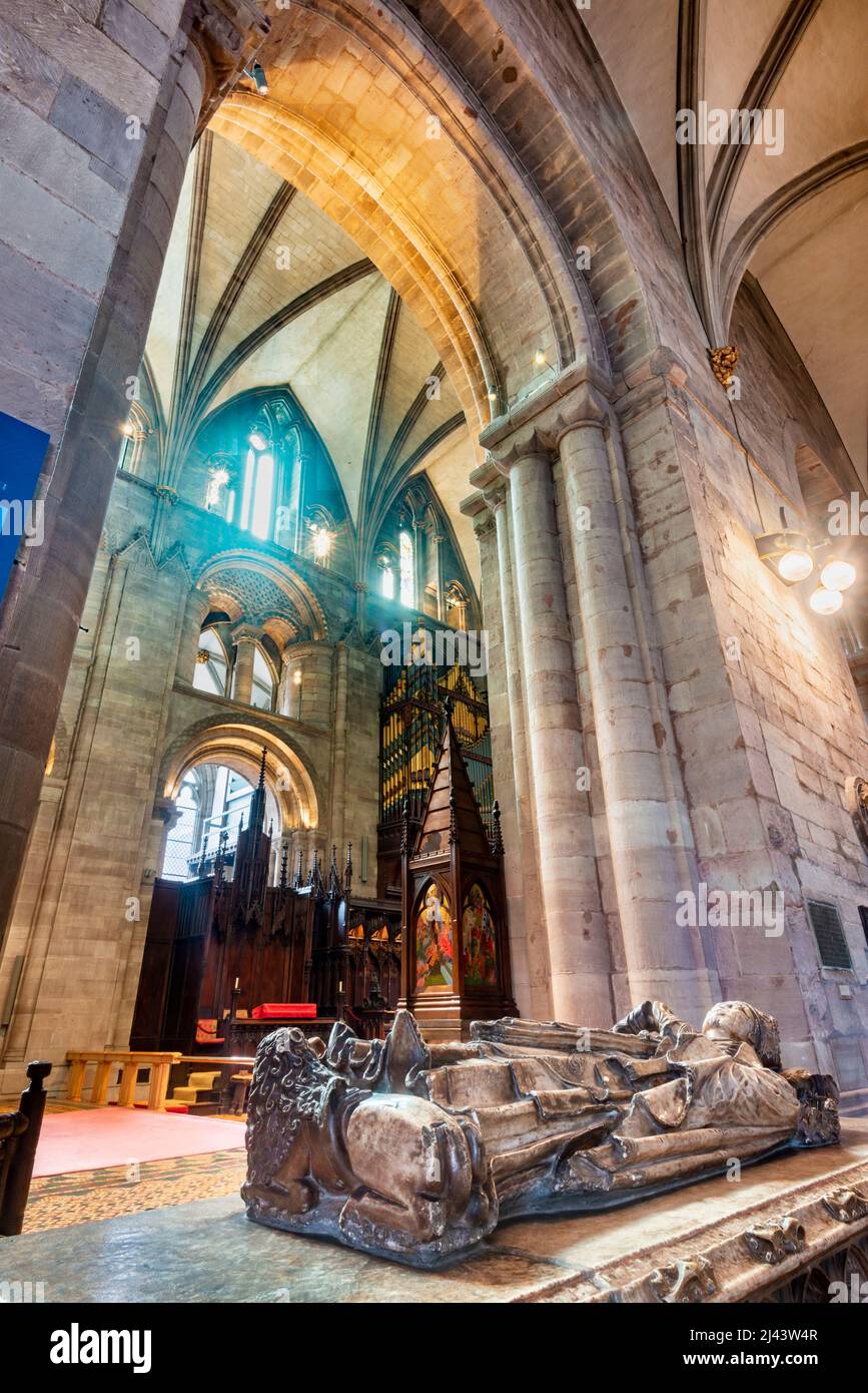 Roof ceiling structure architecture english hi-res stock photography ...