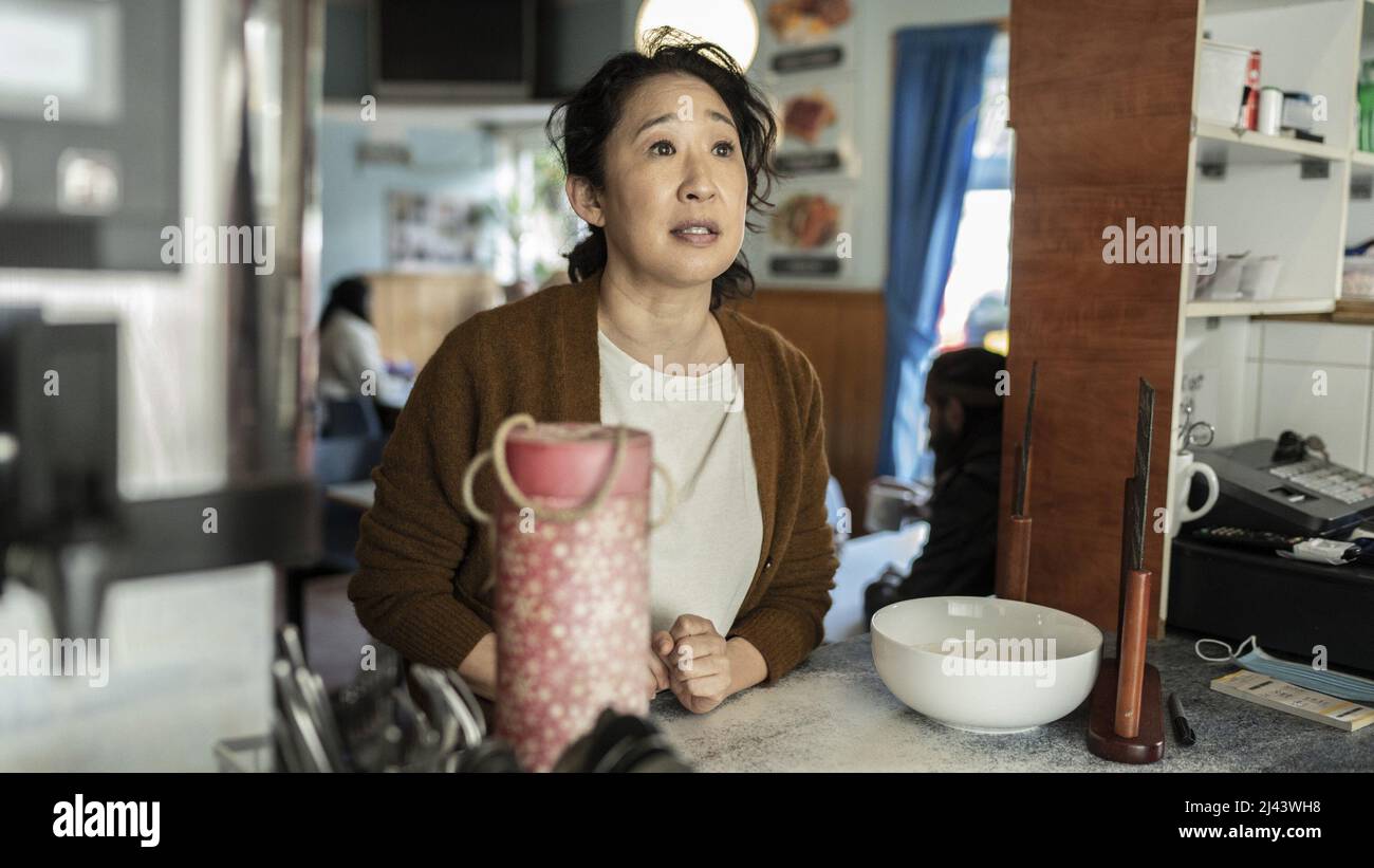 KILLING EVE, Sandra Oh, Hello, Losers', (Season 4, ep. 408, aired Apr ...