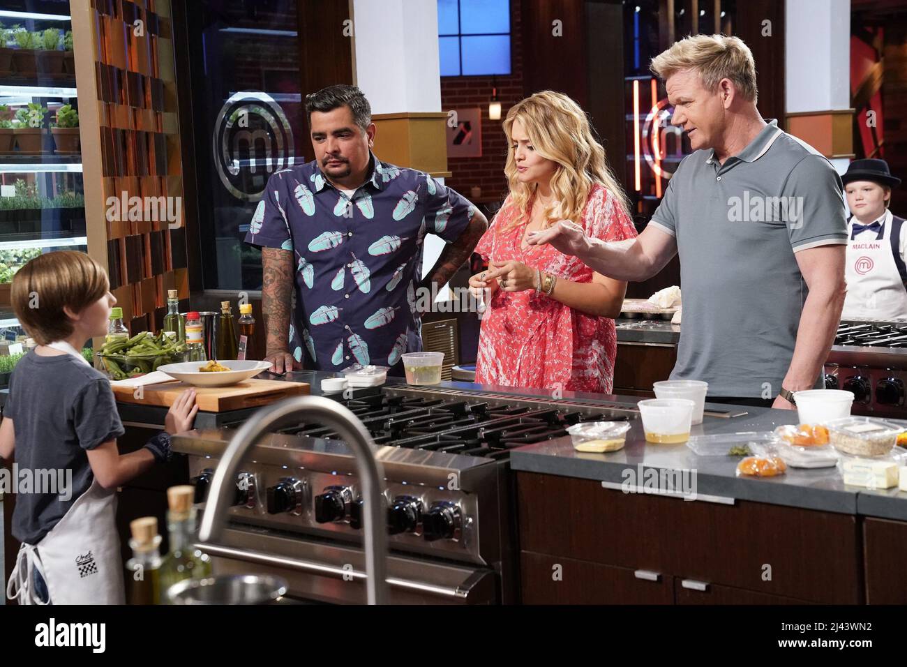 MASTERCHEF JUNIOR, from left: contestant Grayson Price, judges Gordon ...