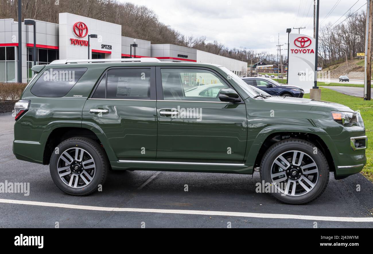 Toyota sales usa hi-res stock photography and images - Alamy