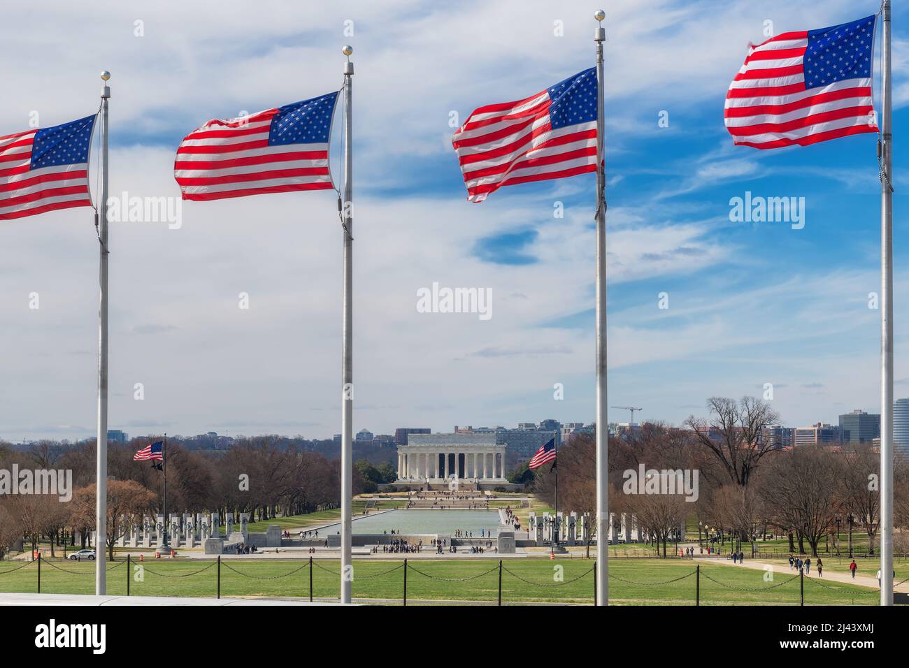 Washington dc skyline flag hi-res stock photography and images - Alamy