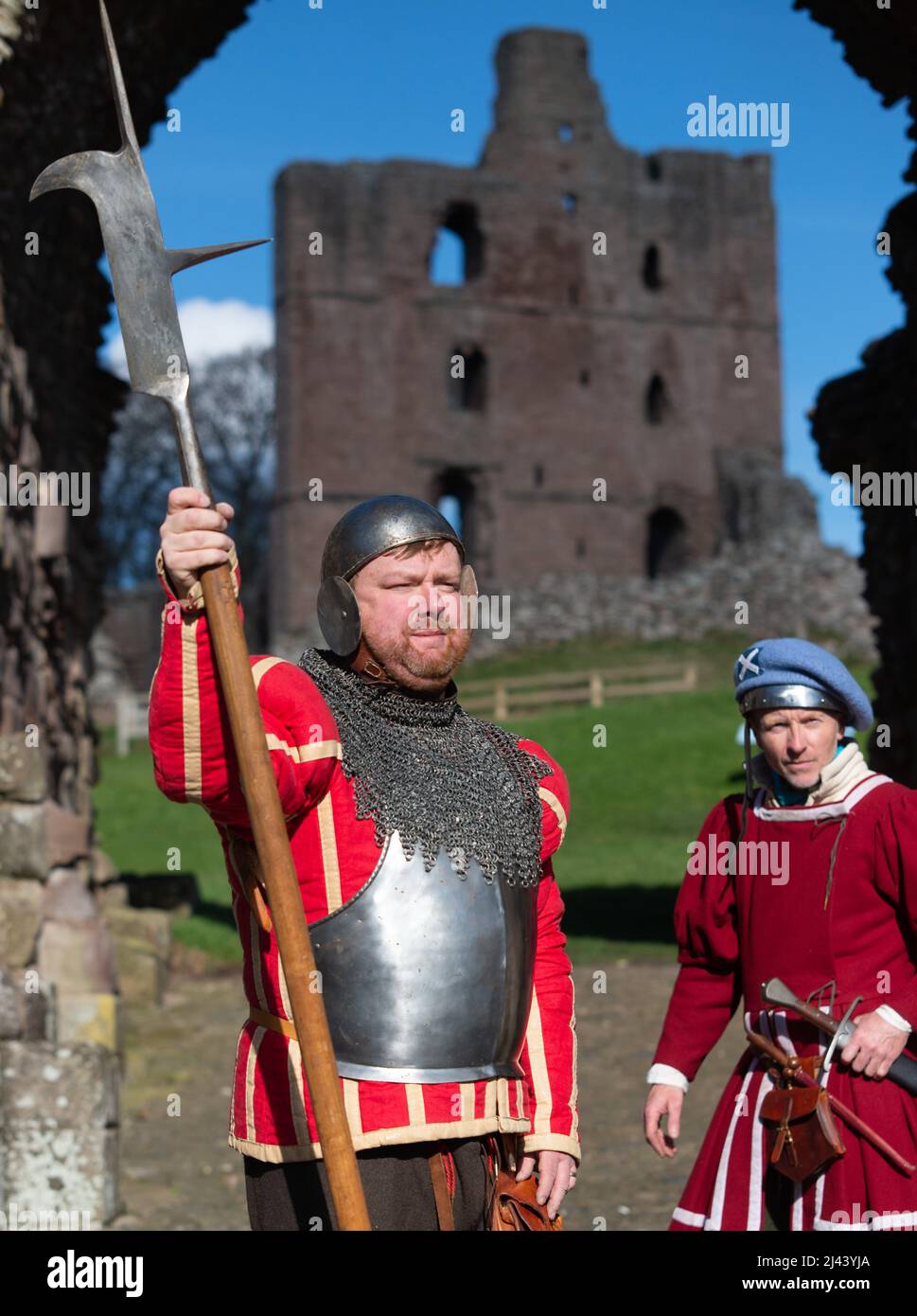 16th century battle armor hi-res stock photography and images - Alamy
