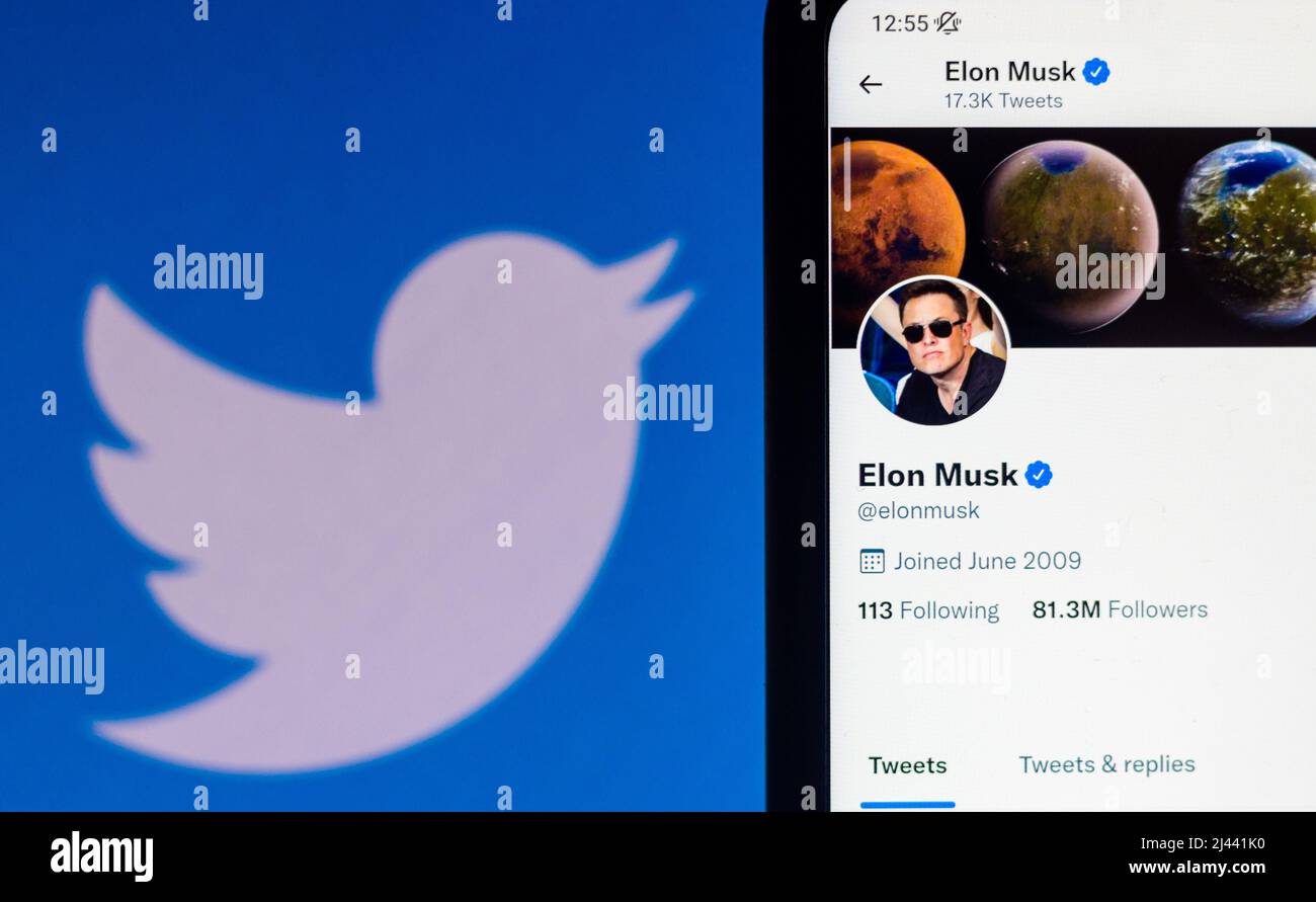 Elon musk twitter profile hi-res stock photography and images - Alamy