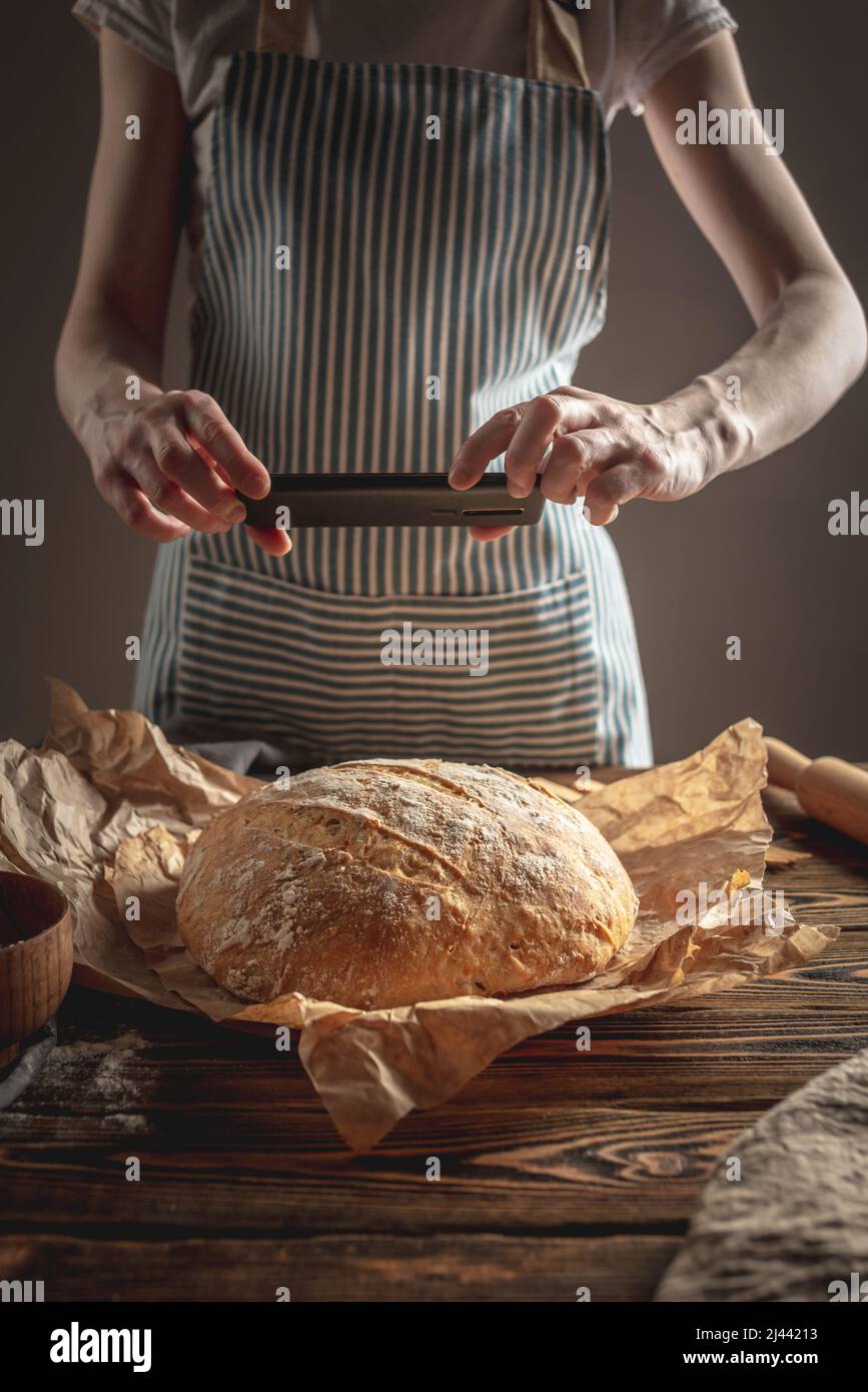 Baking pictures hi-res stock photography and images - Alamy