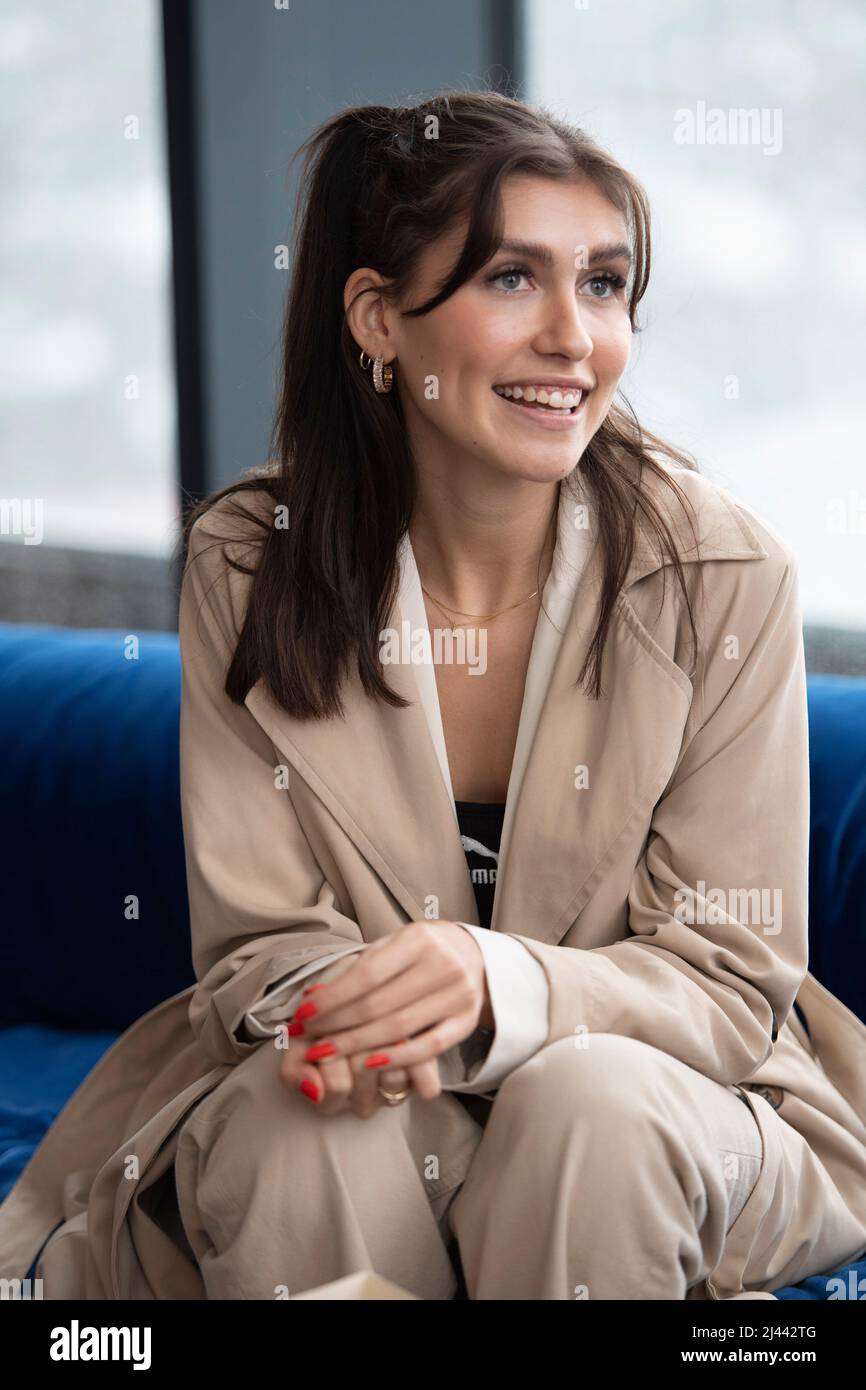 Dusseldorf, Deutschland. 07th Apr, 2022. Ana KOHLER, singer, social ...