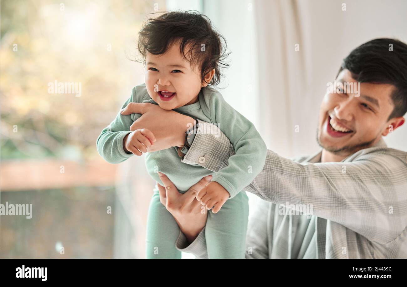Female bodyguard not gun hi-res stock photography and images - Alamy