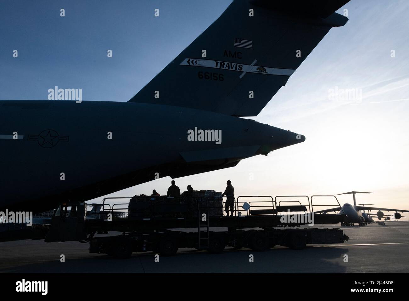 Tunner 60k aircraft cargo loader hi-res stock photography and images ...