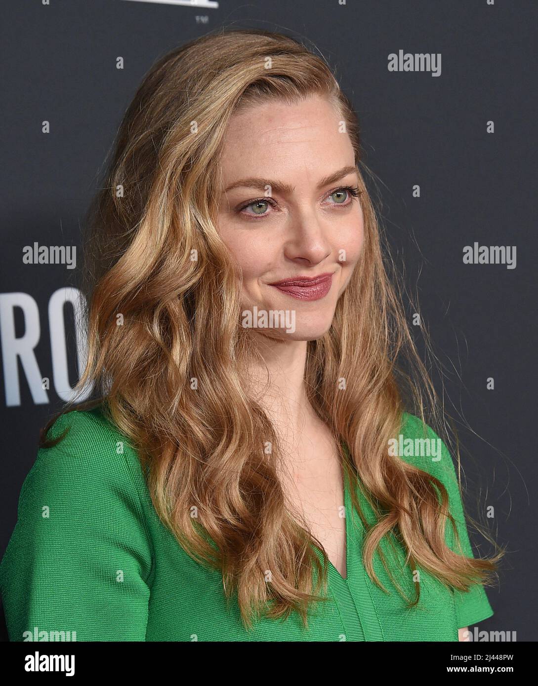 Amanda seyfried the dropout hi-res stock photography and images - Alamy