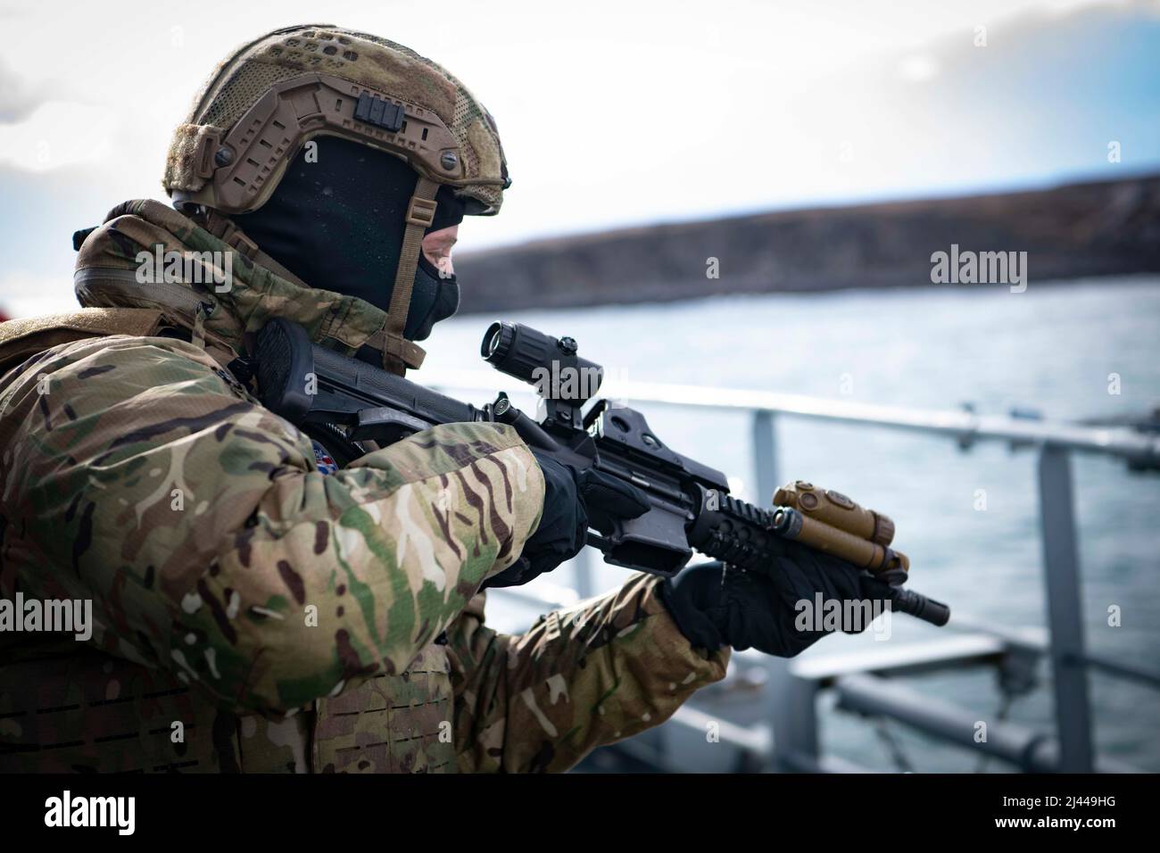 220405-N-RB149-1159 KEFLAVIK, Iceland (April 5, 2022) Members of U.S. Navy Explosive Ordnance ...