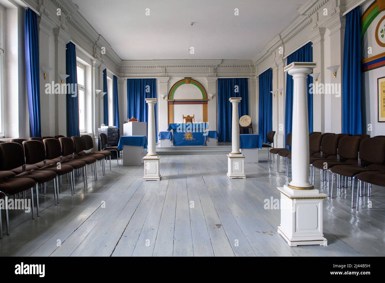 Provenance symbol hi-res stock photography and images - Alamy