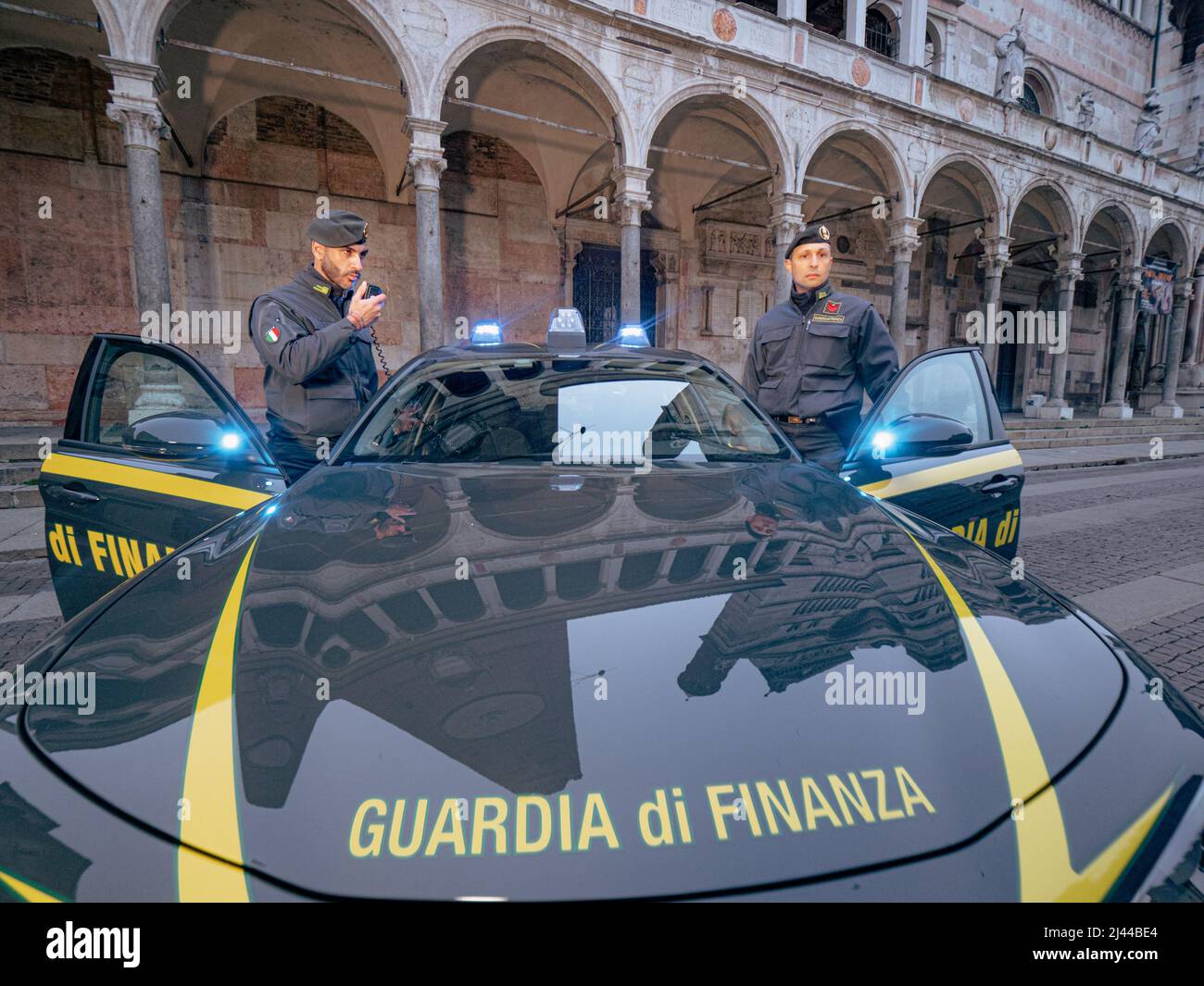 IRs Guardia di Finanza tax police force officer and patrol in Piazza ...