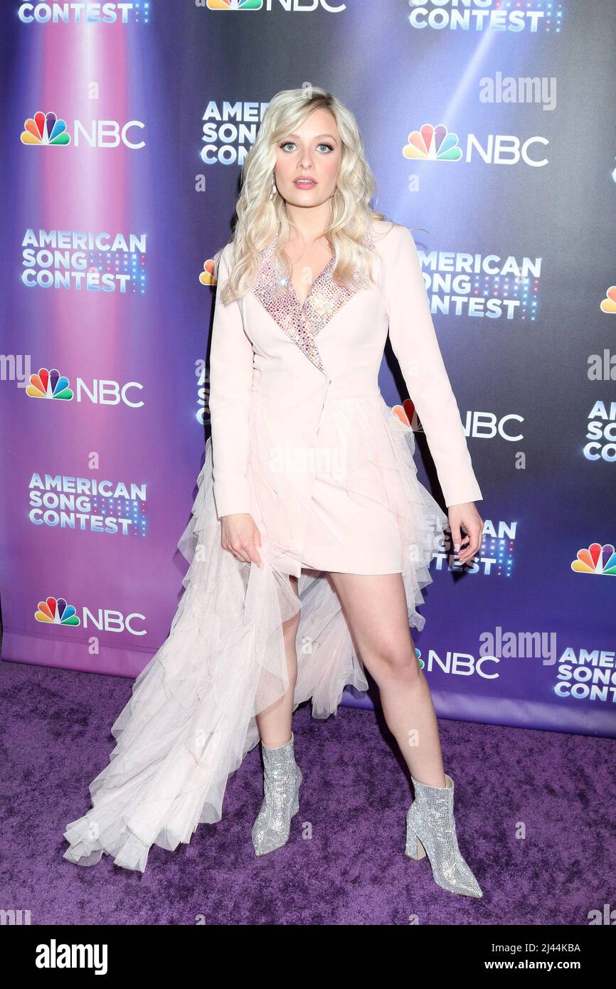 April 11, 2022, Los Angeles, CA, USA: LOS ANGELES - APR 11: Savannah ...