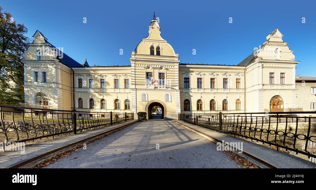 Bytca castle hi-res stock photography and images - Alamy