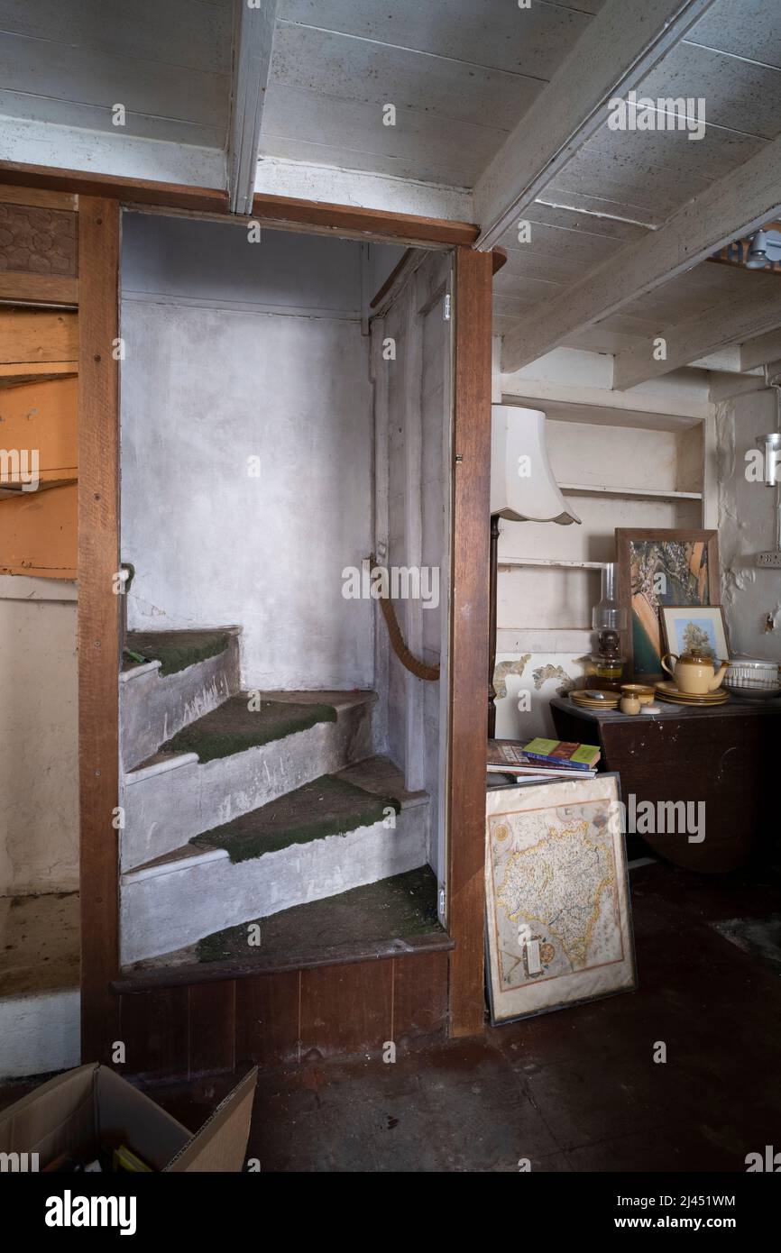 Interior of deserted and dilapidated house in South Devon Stock Photo ...