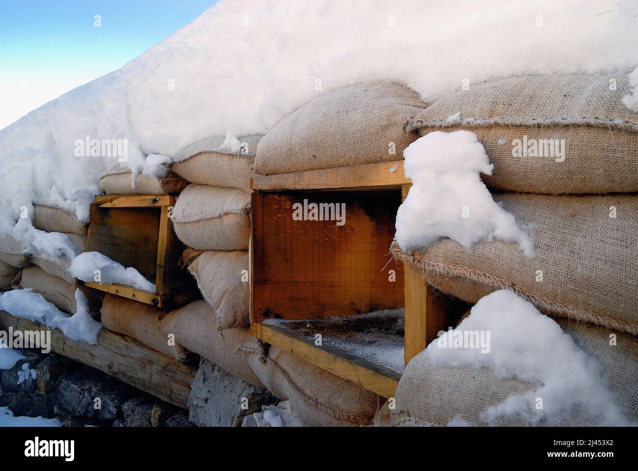 Italian front ww1 trench snow hi-res stock photography and images - Alamy
