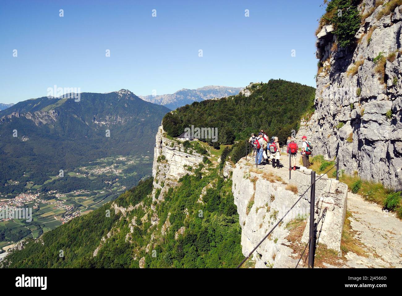 Italian mule track hi-res stock photography and images - Alamy