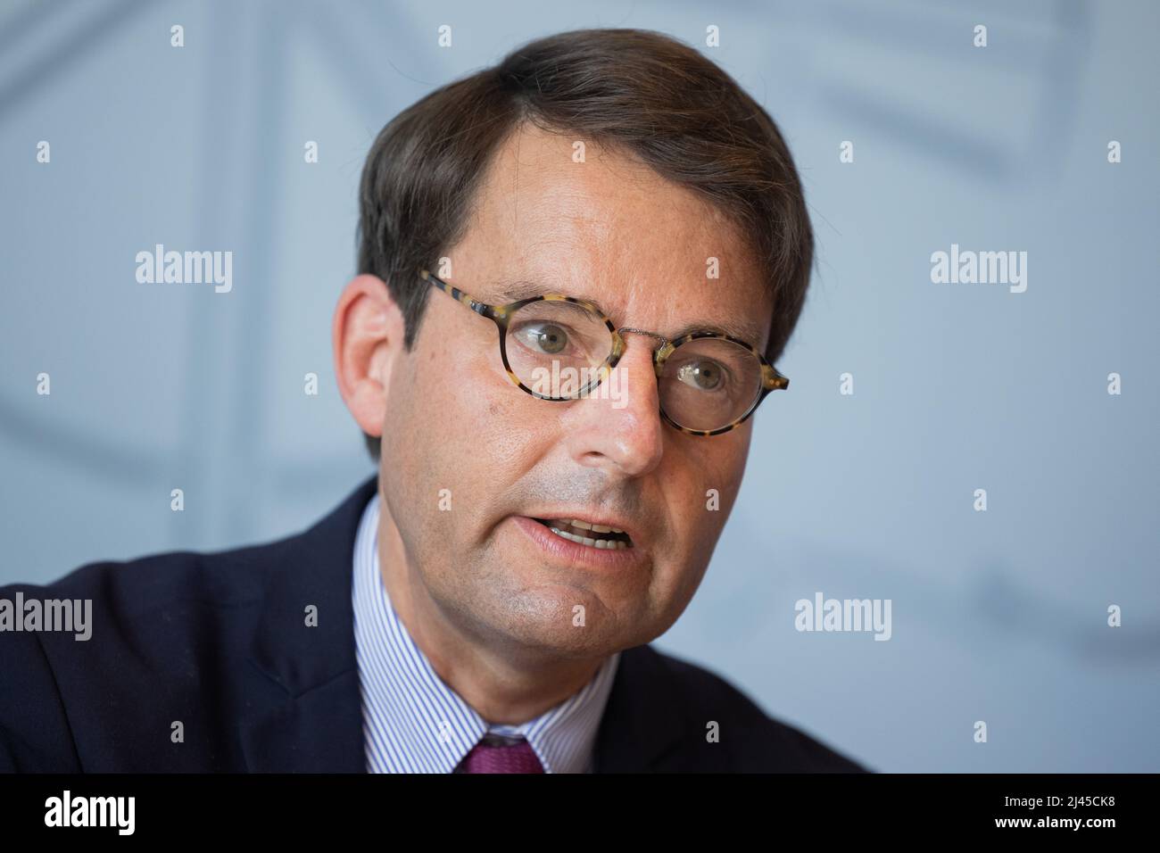 Bothe family hi-res stock photography and images - Alamy