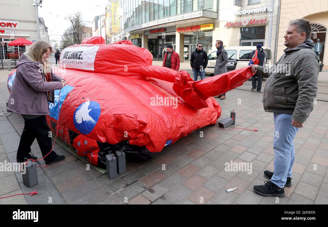 Schwerin, Germany. 12th Apr, 2022. On the "Peace Tour" of the Left ...